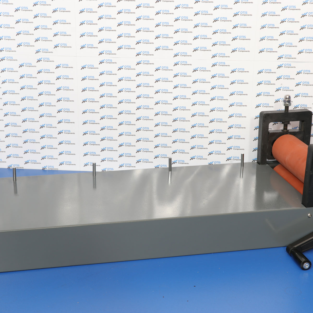 Robust Number Plate Assembly Board - Adjustable Rollers for Acrylic ...